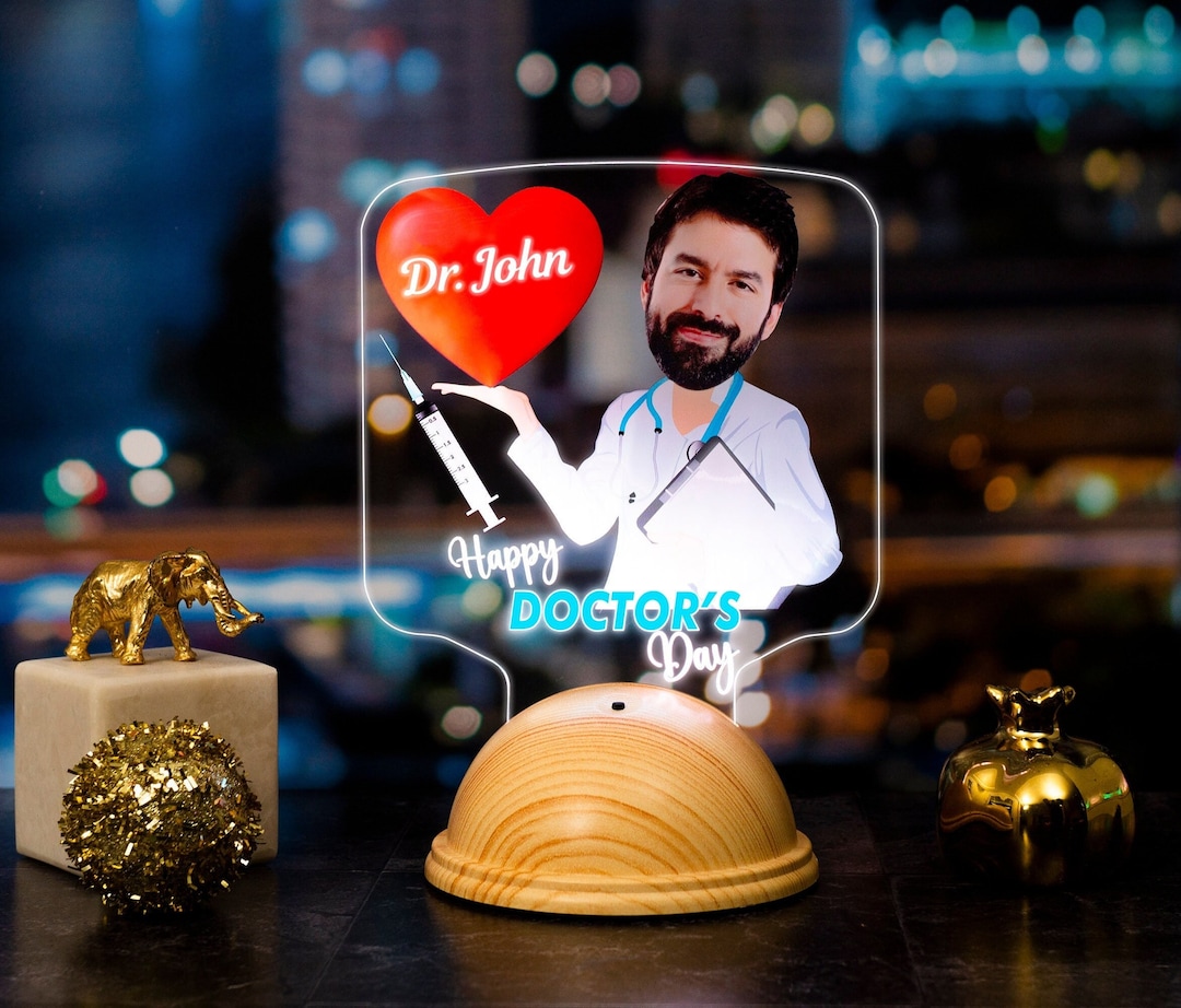 Personalized Cartoon Doctor Led Lamp, Gift for Doctor, Medical Student ...
