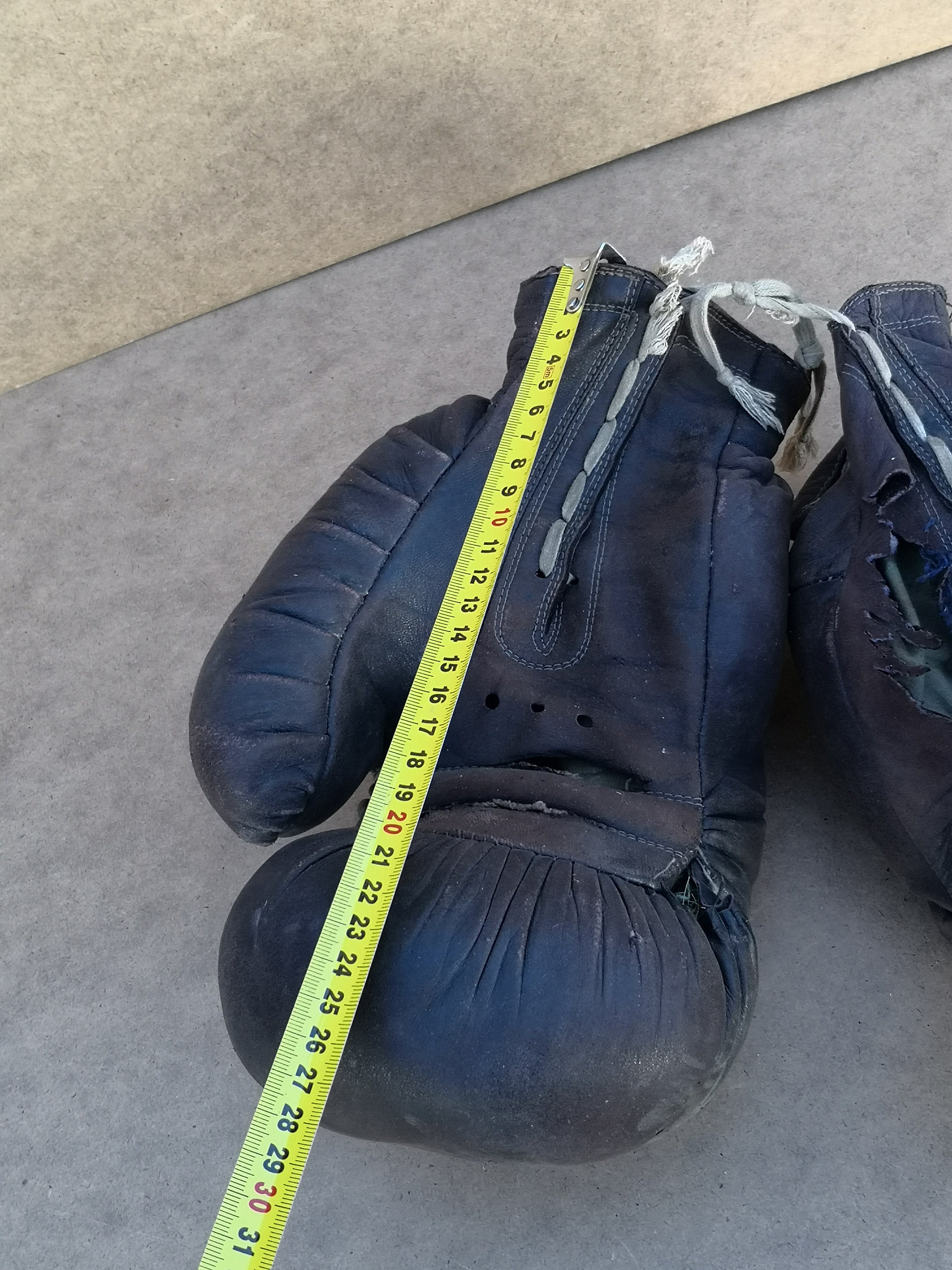 Boxing Torn Gloves Soviet Sports Boxing Equipment Old Boxing Mens ...