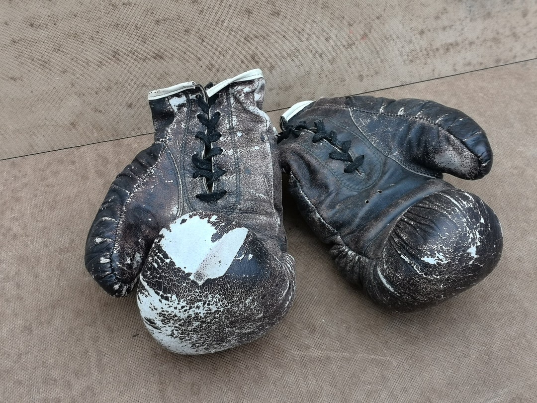 Boxing Torn Gloves Soviet Sports Boxing Equipment Old Boxing Mens ...