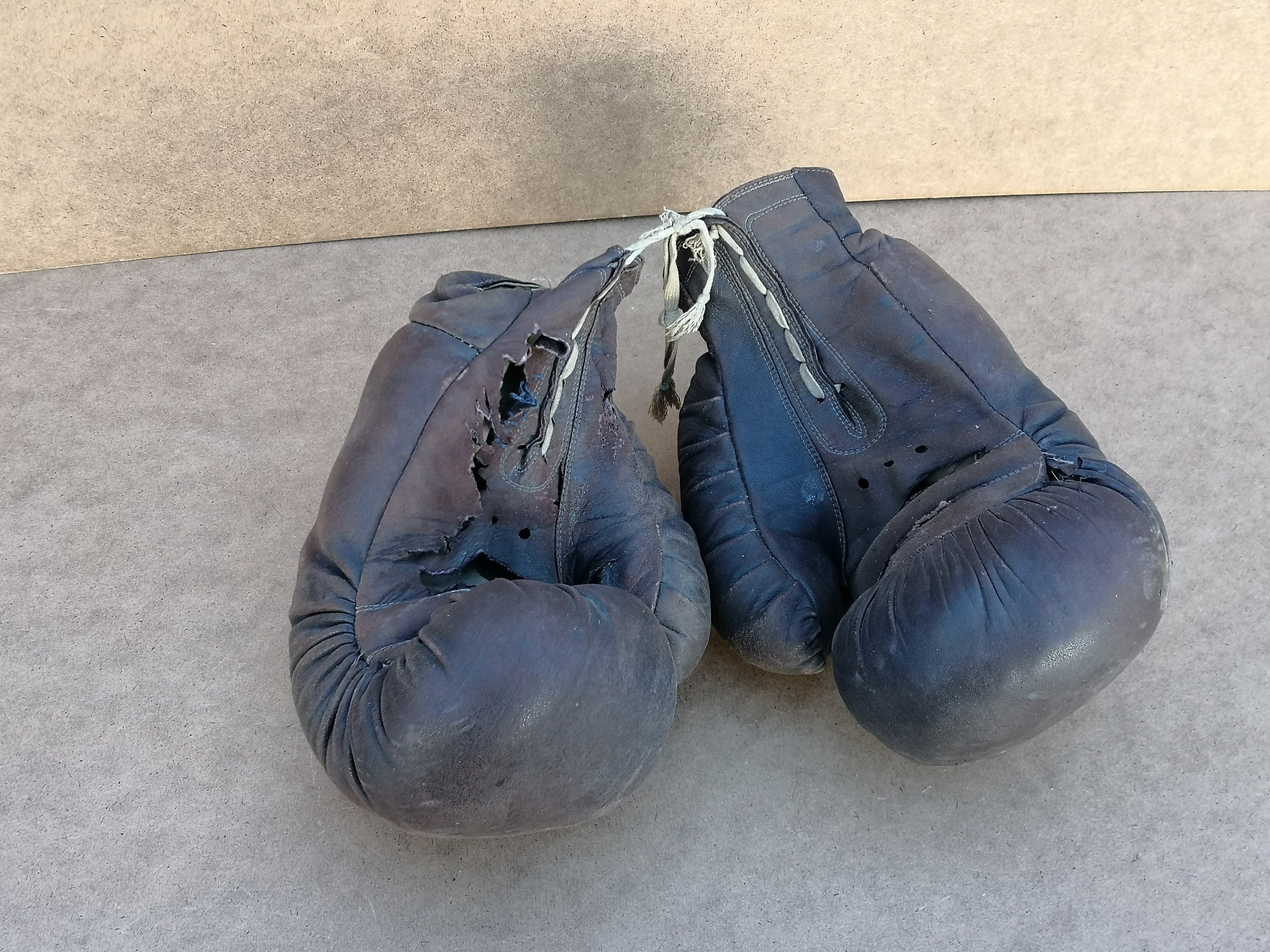 Boxing Torn Gloves Soviet Sports Boxing Equipment Old Boxing Mens ...