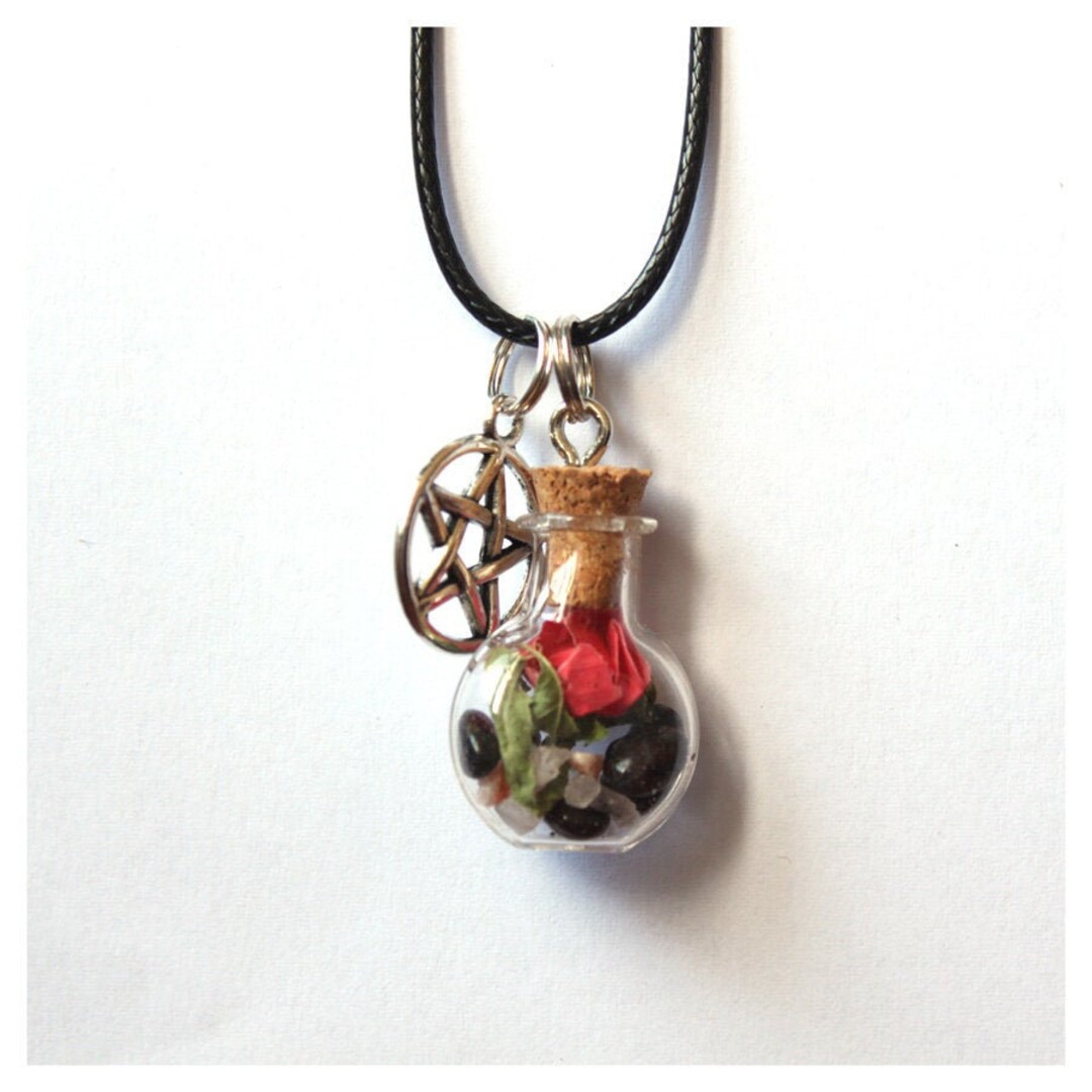 Love and Attraction Spell Necklace - Pentacle - Amulet - Talisman ...