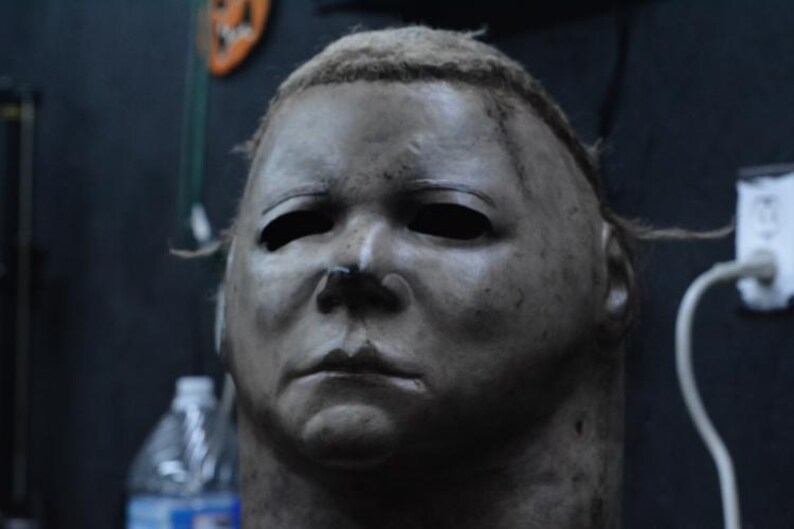 Disruptor81 - H2 Michael Myers Mask - Etsy