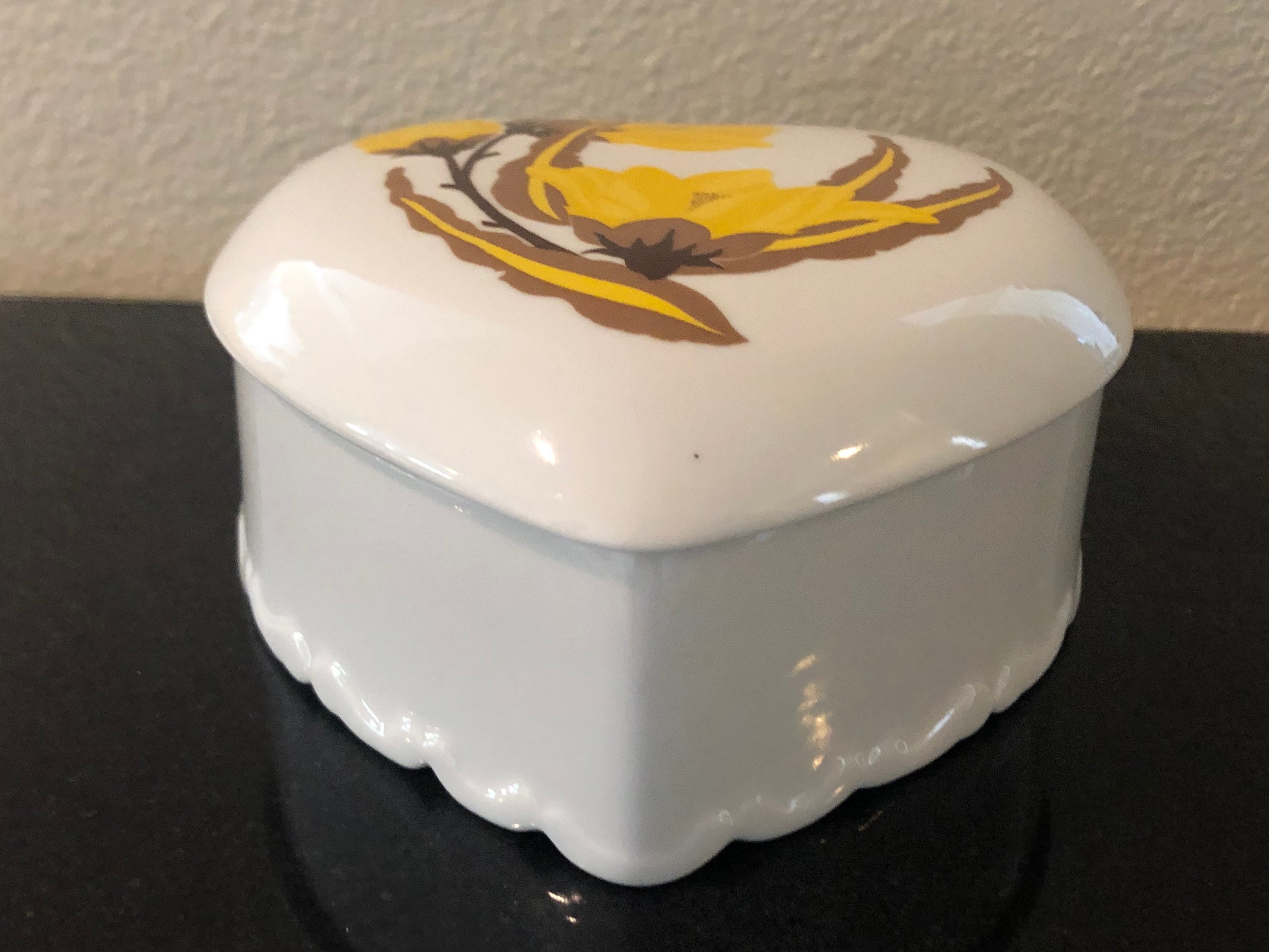 Vintage Japanese Floral Heart Shaped Trinket Box Keepsake Box Jewelry ...