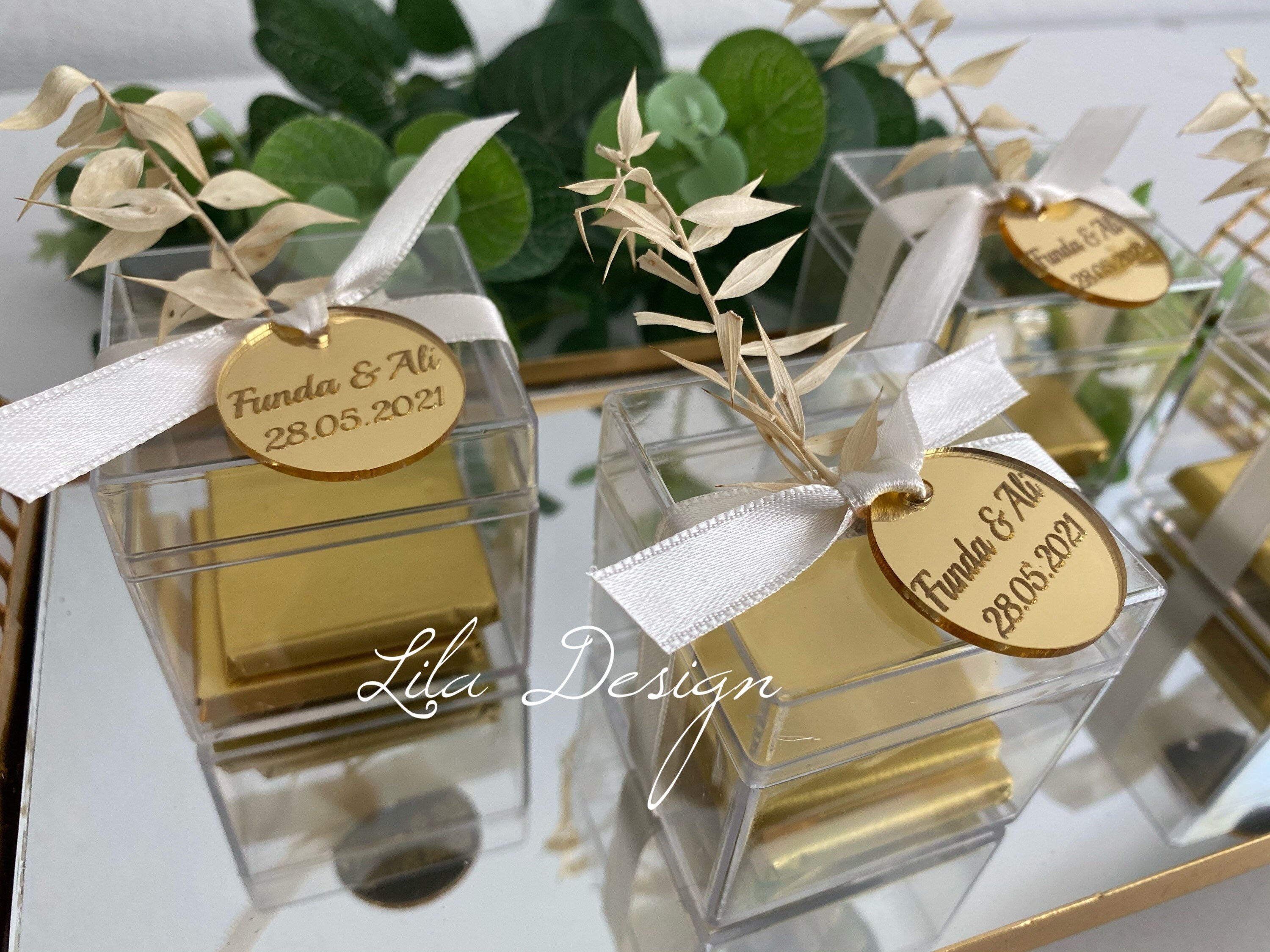 Wedding FavorsChocolate boxcustom candy boxacrylic | Etsy