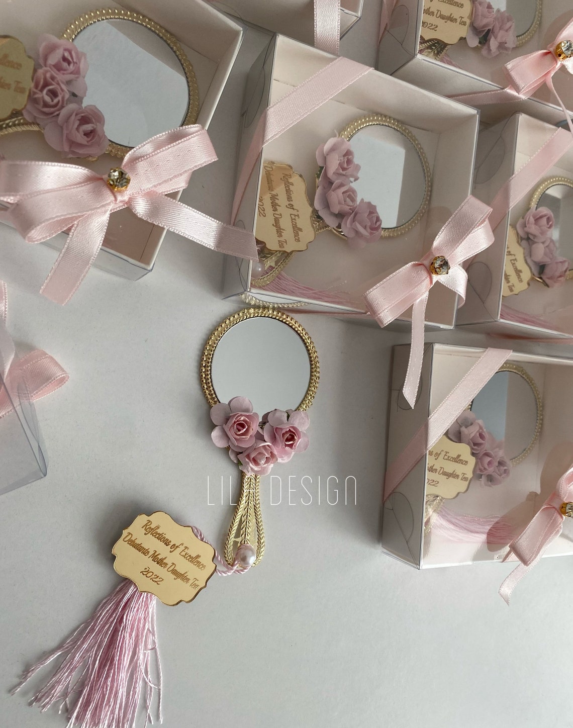 Personalized Mirror Favors With Box: Gold & Rose Gold, Quinceañera ...