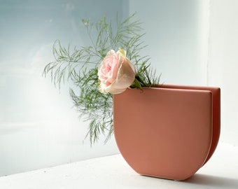 Ceramic Vase Half Moon - Etsy