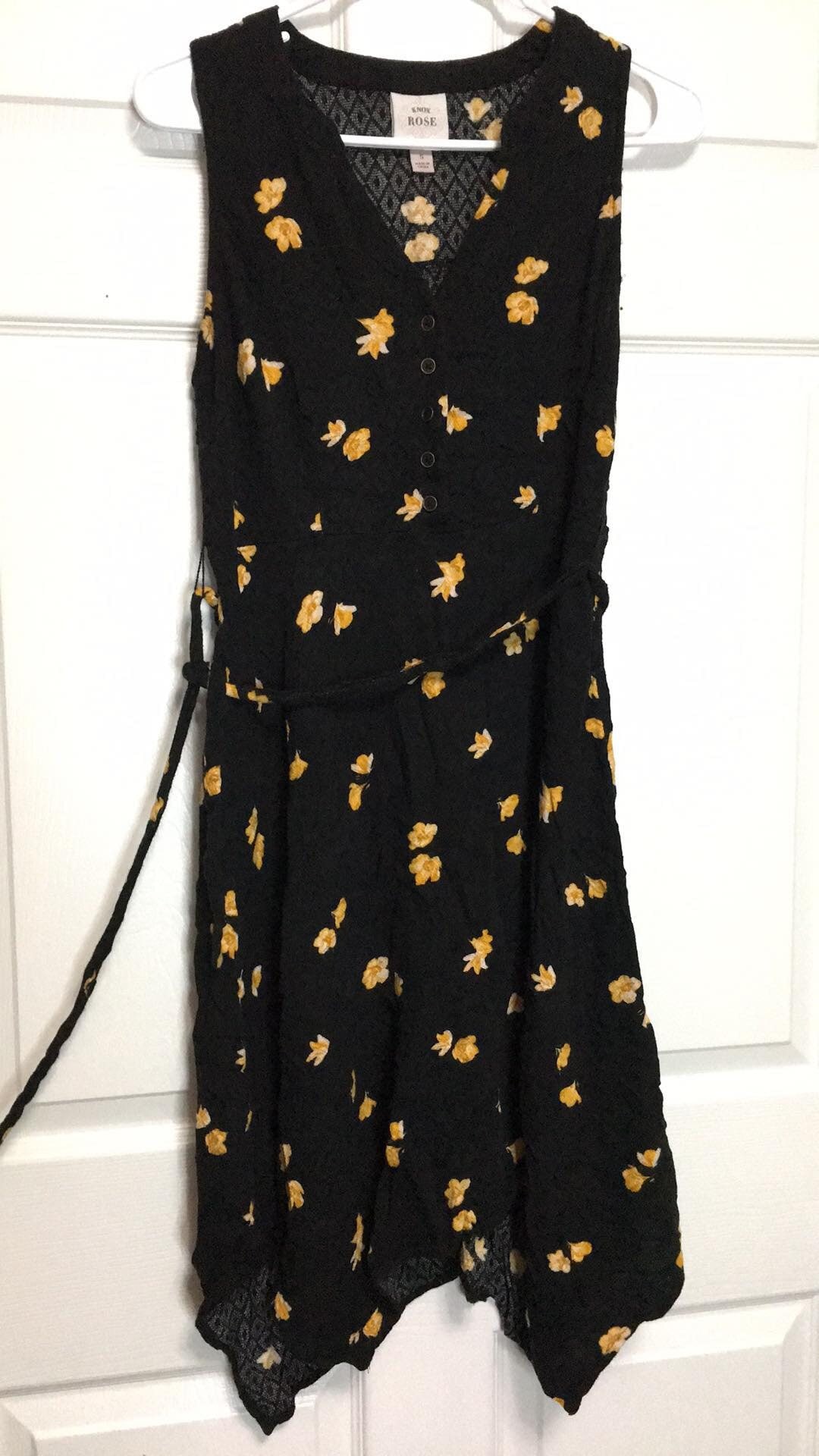 Whismy Goth Whimsical Gothic Cute Casual Black & Yellow Floral Sundress ...