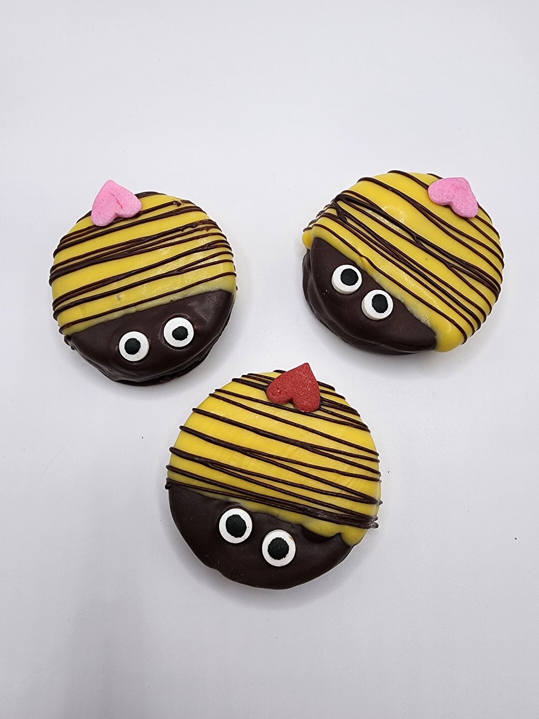 Bumblebee Double Stuffed Oreos (6 Pack) - Etsy