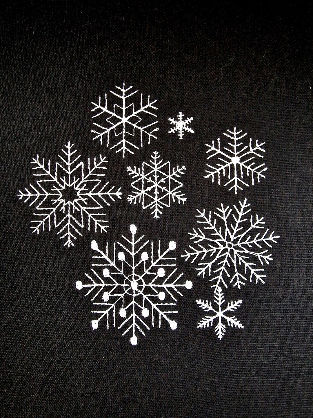 Christmas Snowflakes Machine Embroidery Design 8 Different Designs 56 ...