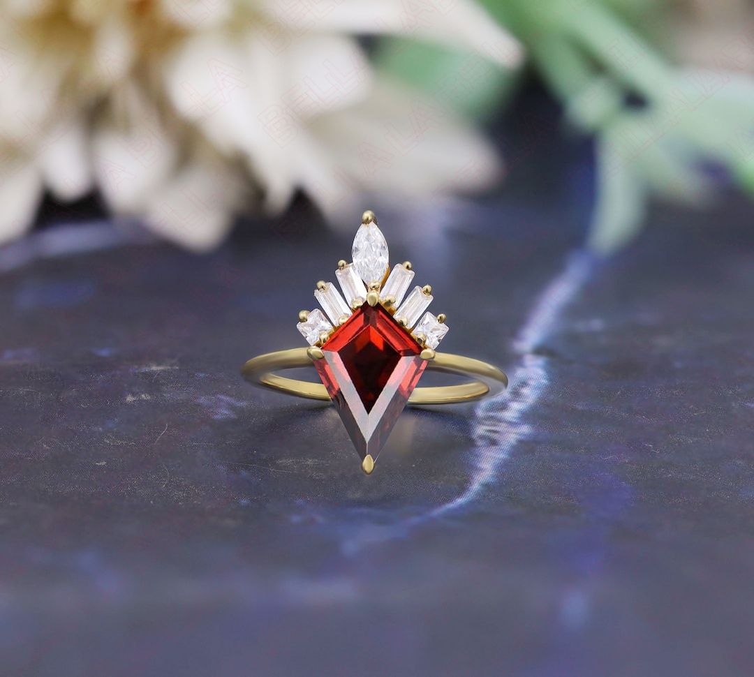 AAA Red Garnet Gemstone Kite Shape 14K Rose Gold Ring Engagement Ring ...