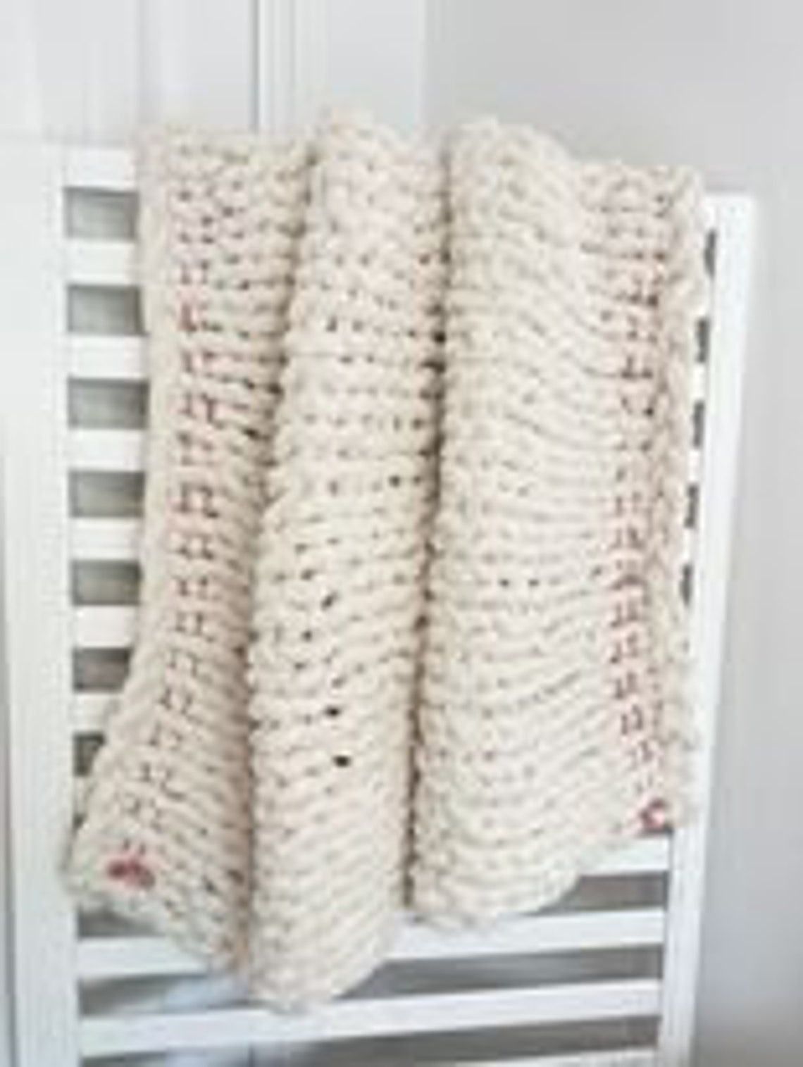 Coquette Chunky Blanket - Etsy