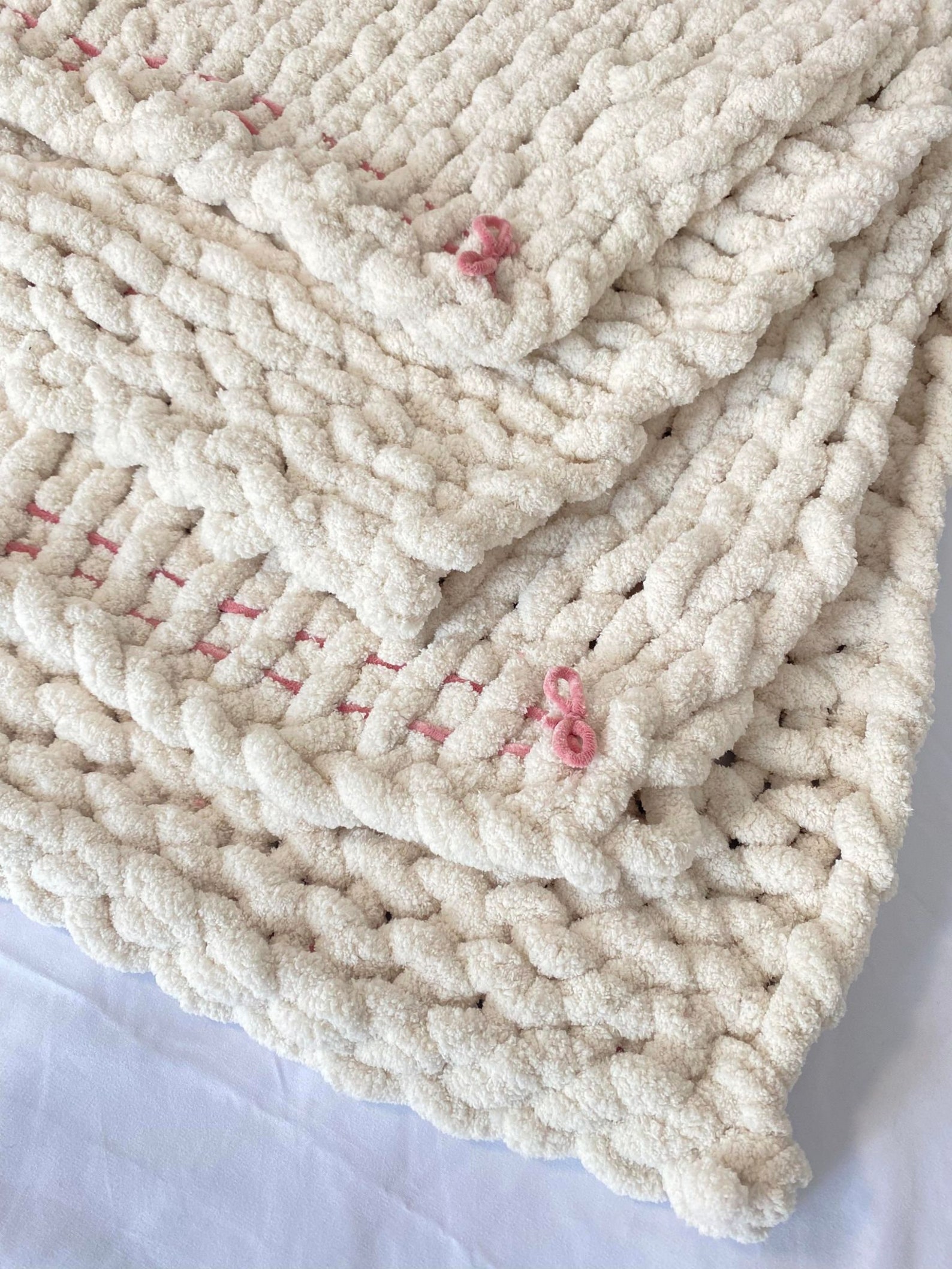 Coquette Chunky Blanket - Etsy