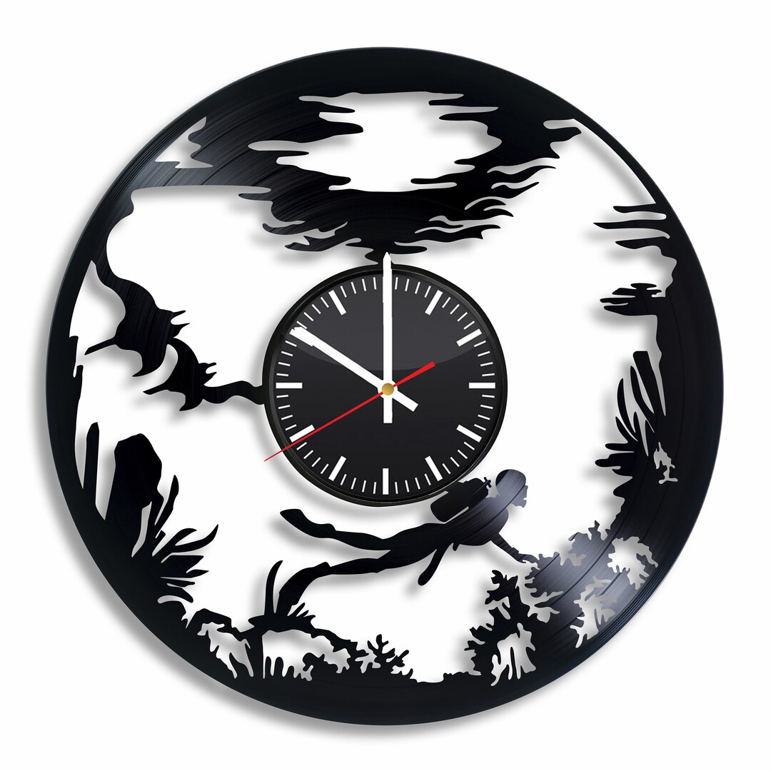 Diving Sport Wall Clock Unique Decor for Scuba Enthusiasts and Ocean ...
