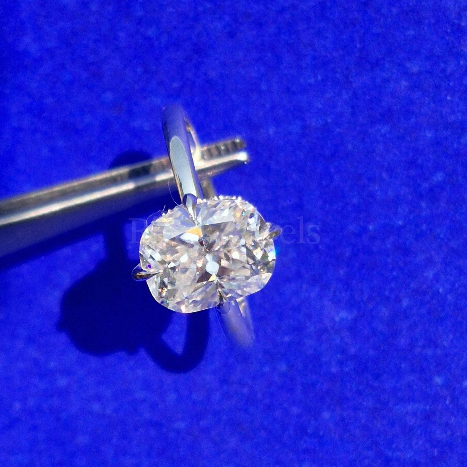 4CT Elongated Cushion Cut Engagement Ring Cushion Cut Solitaire Compass ...