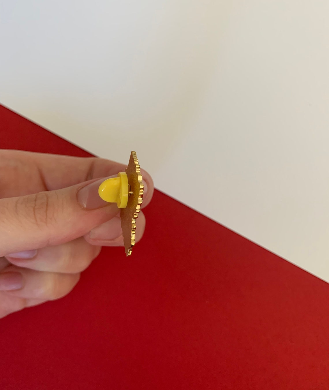 Murex Sea Shell Hard Enamel Pin / Seashell Pin / Summer / | Etsy