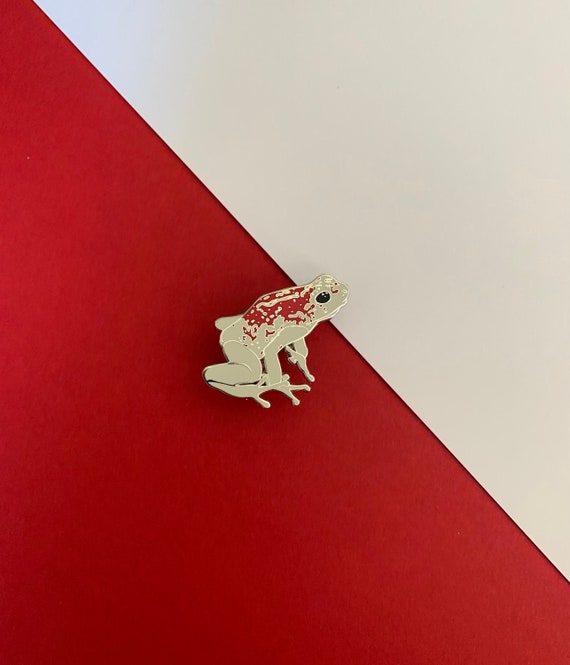 Harlequin Dart Frog Hard Enamel Pin / Frog Pin / White Frog | Etsy