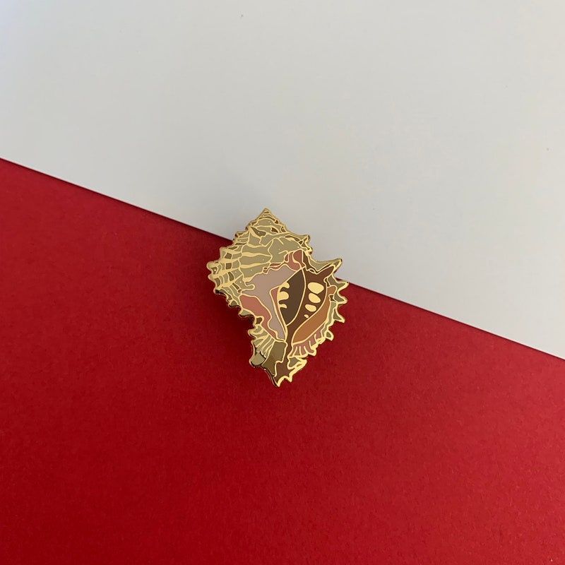 Seashell Pin - Etsy