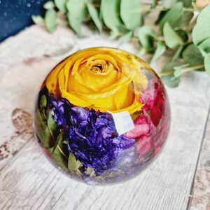 11cm Resin Sphere, Flower Preservation, Wedding Flowers Funeral ...
