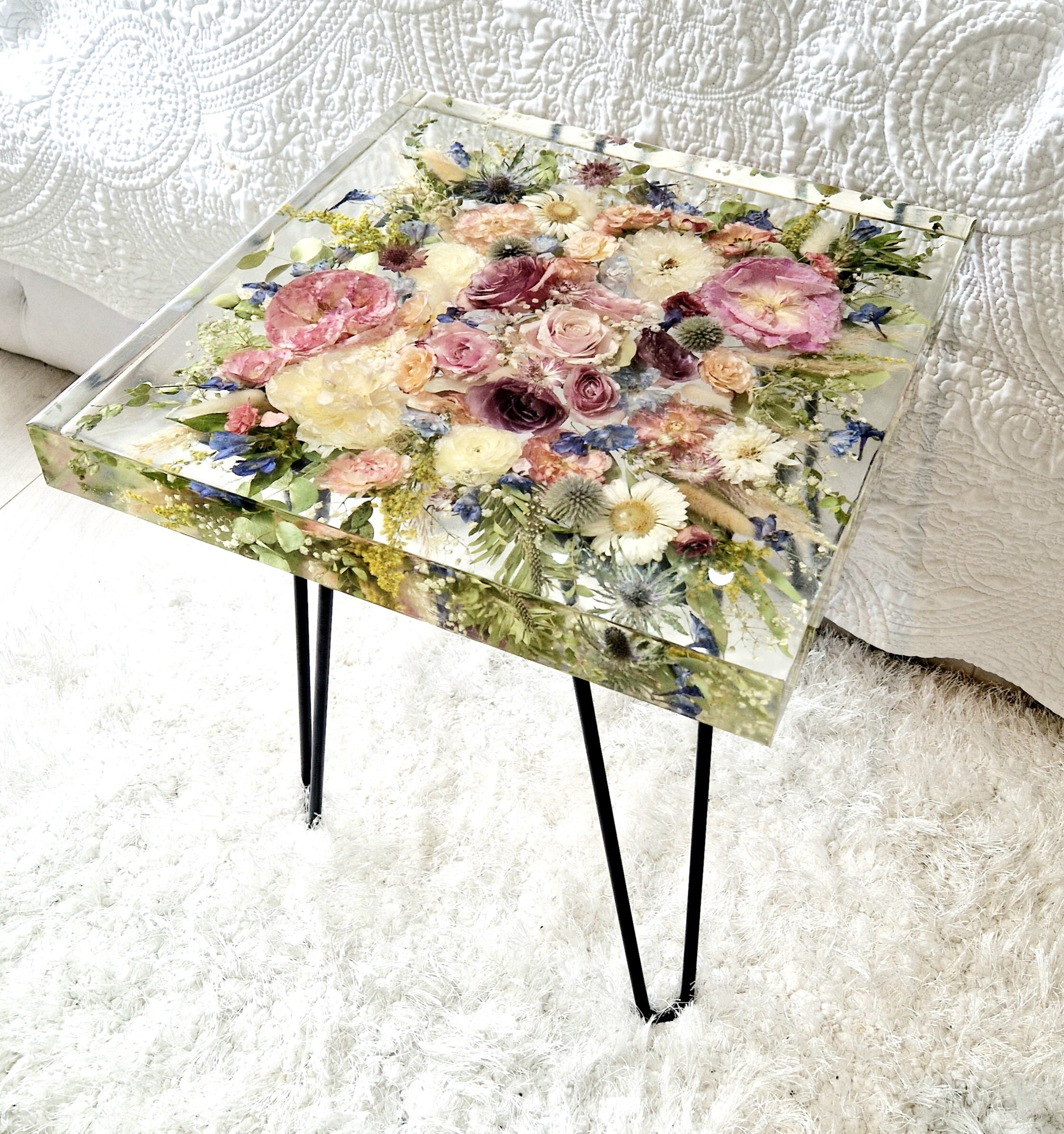 Flower Preservation 45 Cm Square Table, Wedding Flowers, Funeral ...