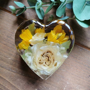 Resin Wedding/memorial Heart Flower Preservation 10cm - Etsy