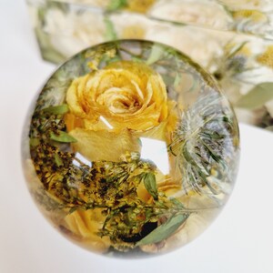 11cm Resin Sphere, Flower Preservation, Wedding Flowers Funeral ...
