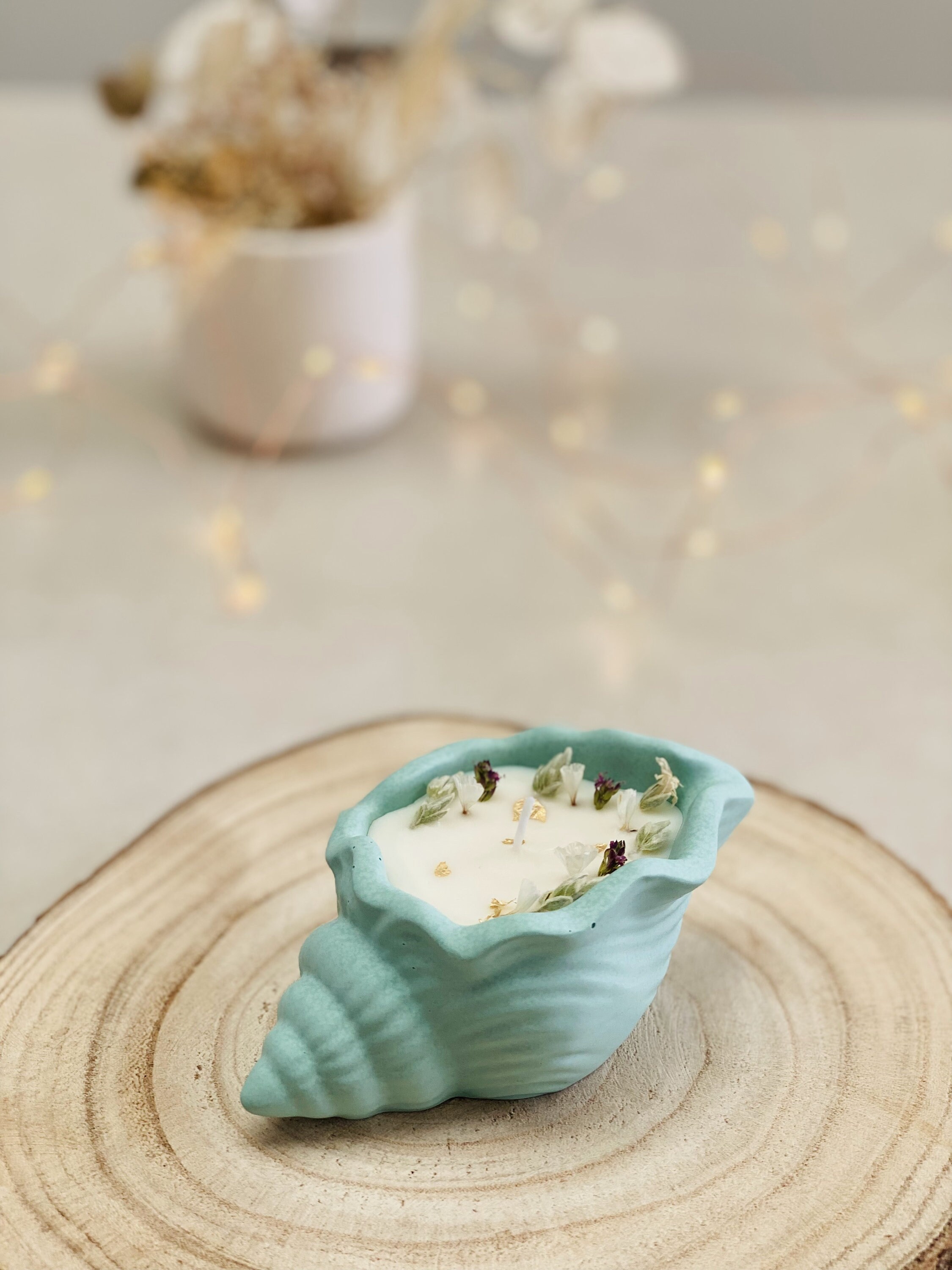 Jesmonite Dried Flowers Scented Soy Candle | Sea Snail Shell | Boho ...