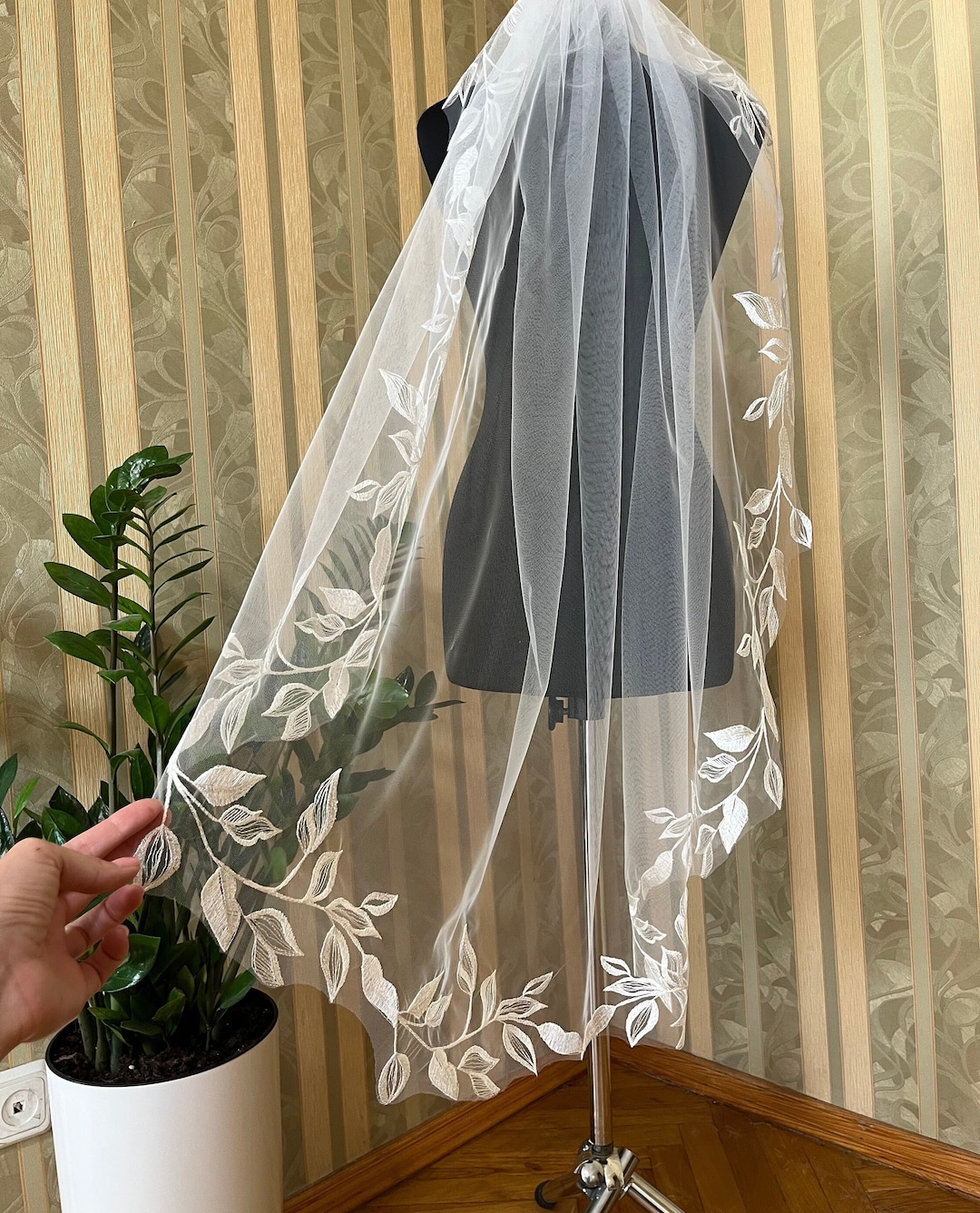 Bridal Veil Lace Wedding Veil Leaf One Layer Veil Short Ivory Veil Lace ...