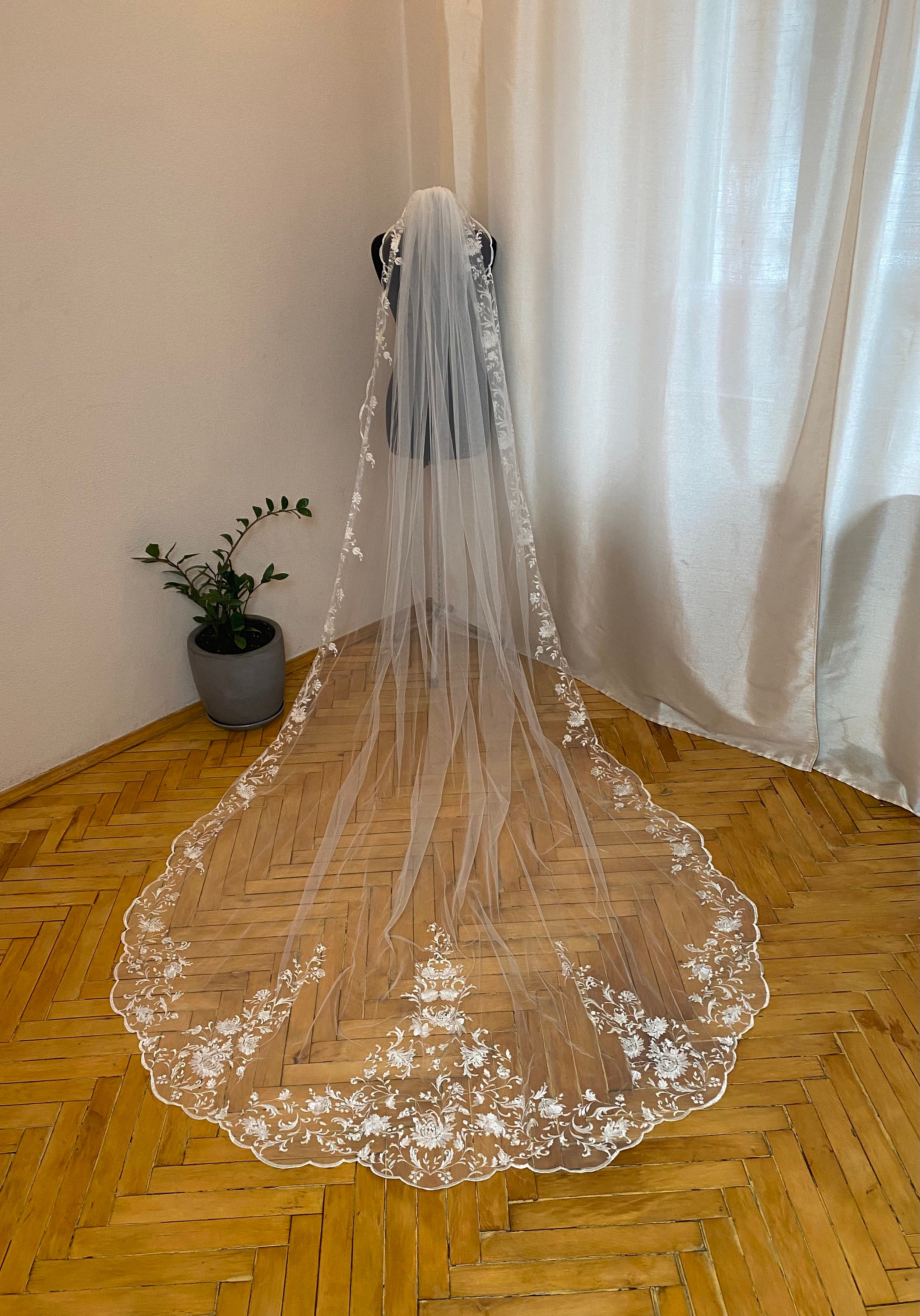 Wedding Veil Lace Bridal Veil Cathedral Veil Long Fingertip - Etsy