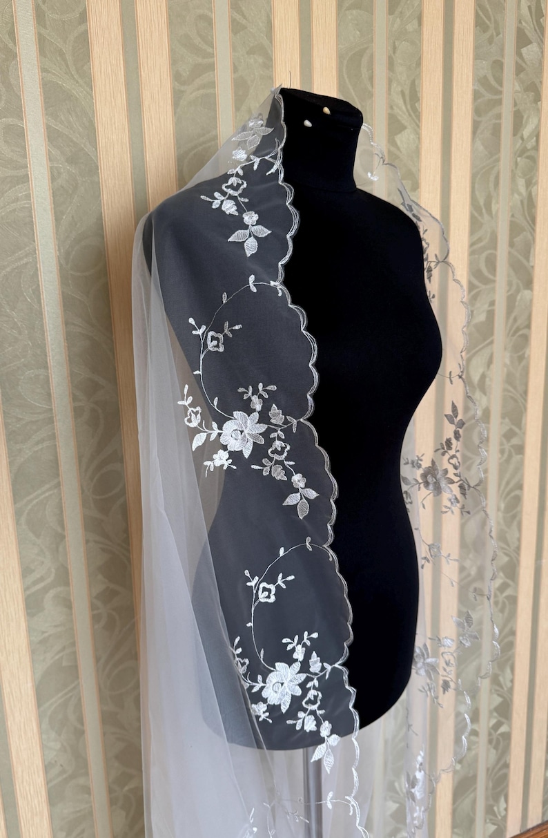 Mantilla Veil Long Veil Embroidery Edge Royal Veil Mantilla Ivory or ...