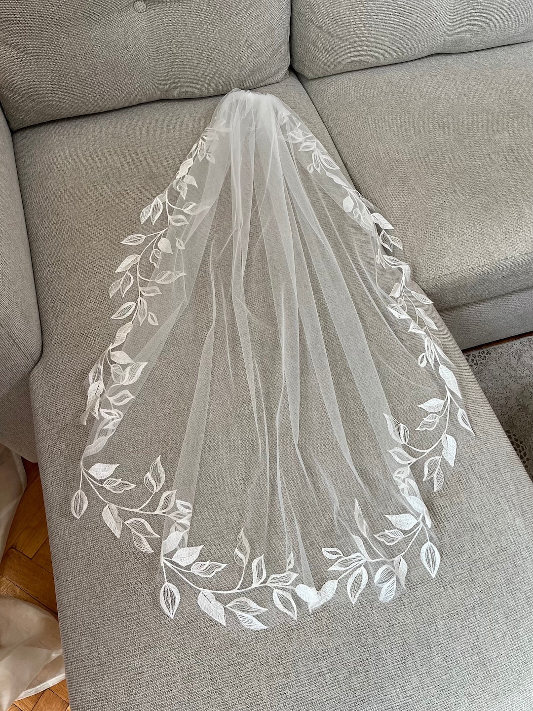 Bridal Veil Short Wedding Veil Leaves Veil Lace Veil Wedding Veil Lace ...
