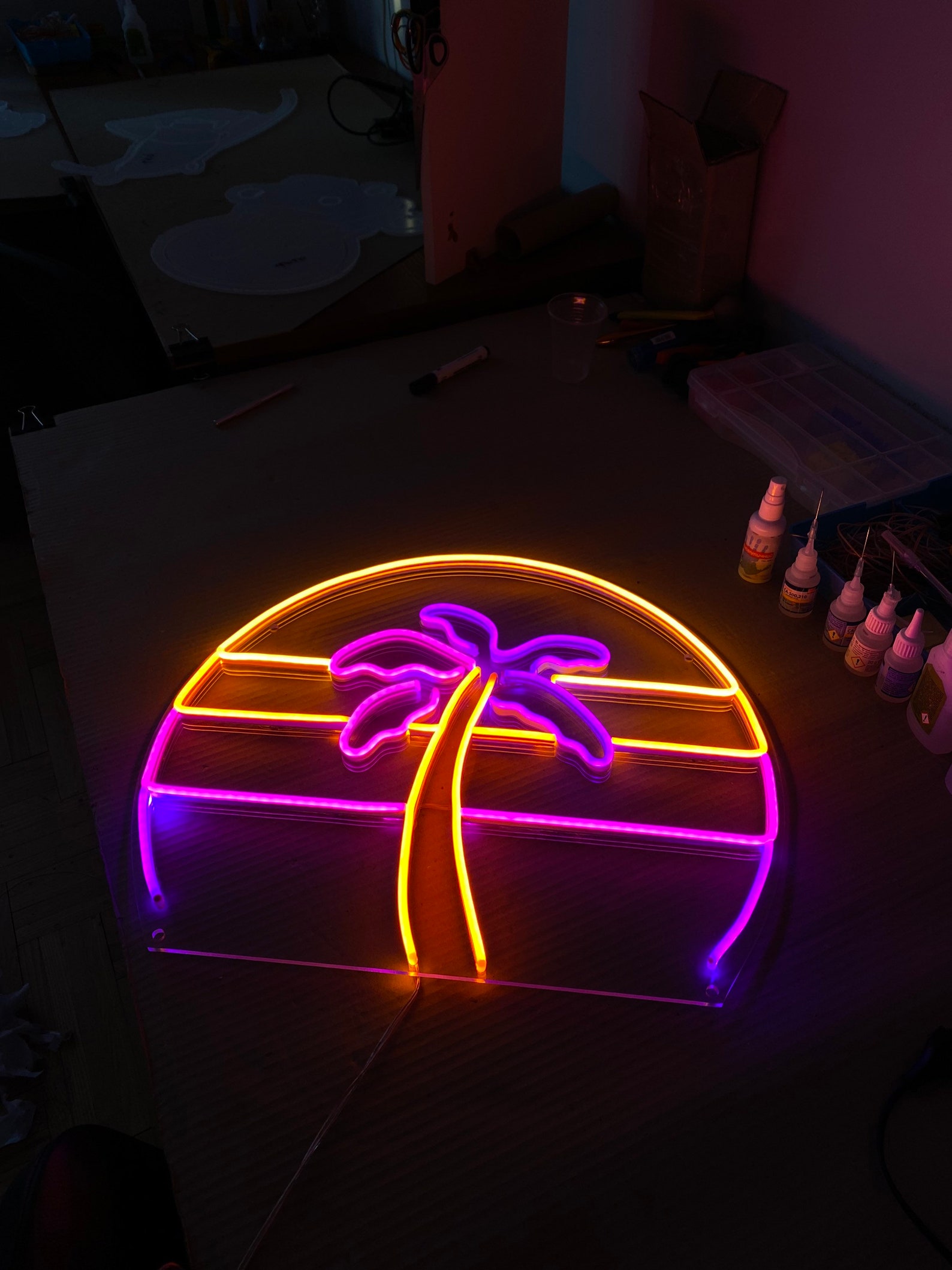 PALM TREE RETRO 80S Neon Light Neon Sign Wall Decor Retro | Etsy