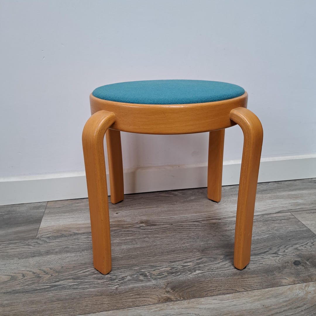 Vintage MAGNUS OLSEN 2000 Stool Design by Rud Thygesen and Johnny ...