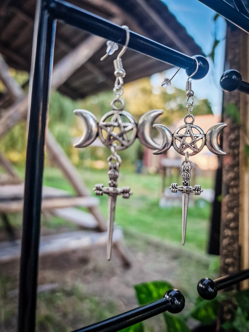 Triple Moon Dagger Ohrringe Hekate Pentagram versilbert silber ...