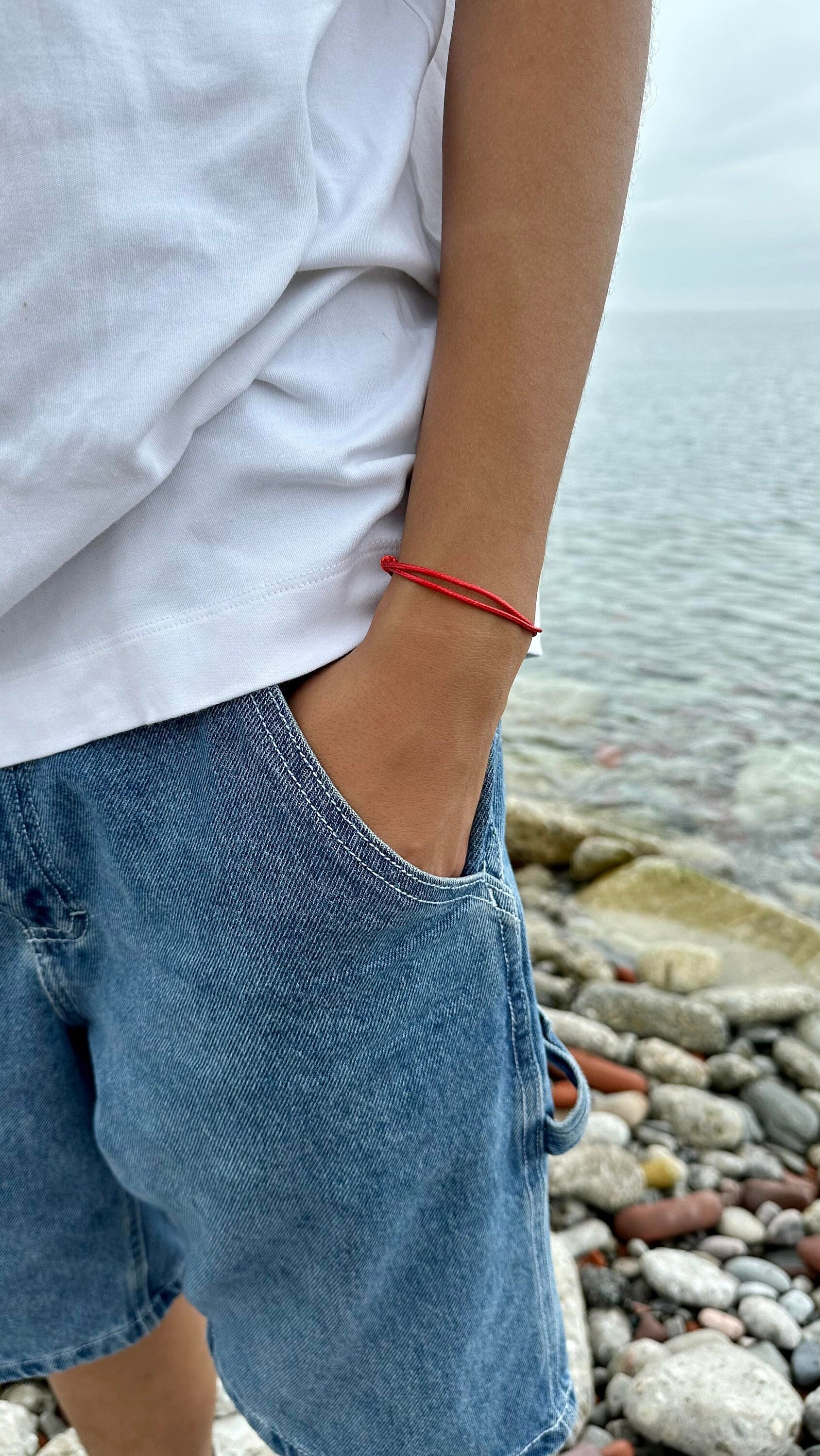 Red String Thread Bracelet protection & Good Luck Evil Eye - Etsy Canada