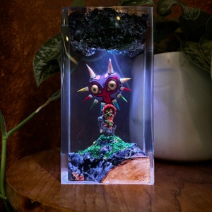 Zelda Link Resin Lamp, Handmade Zelda Master Sword Light Gift, Unique ...