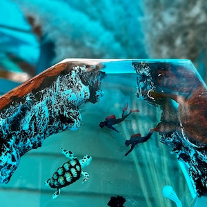Turtle and Scuba Driver Epoxy Lamp, Handmade Decor Epoxy Resin Lamp ...