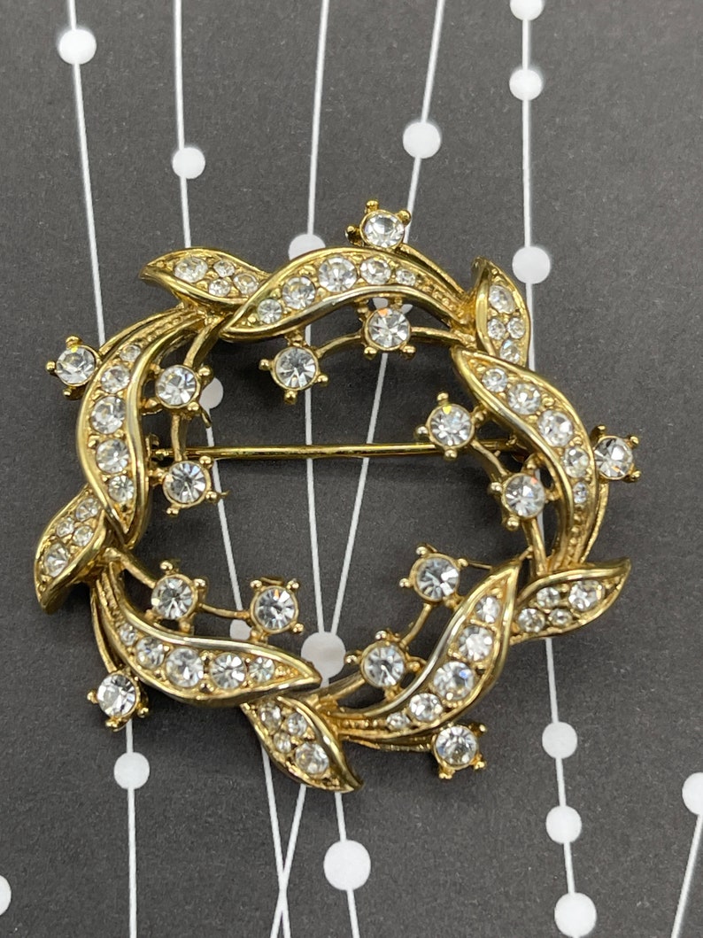Attwood & Sawyer Gold-plated Crystal Reef Brooch Timeless Elegance - Etsy