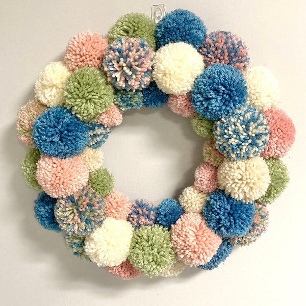 Pom Pom Wreath - Etsy
