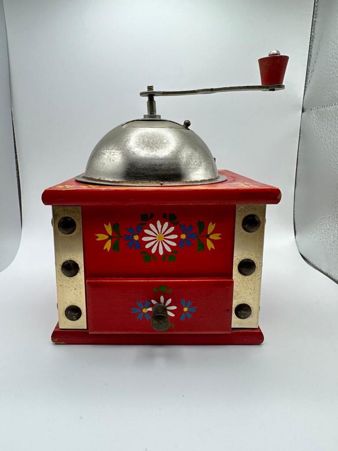 Vintage Coffee Grinder Mill, Red Coffee Grinder, Farmhouse Style ...