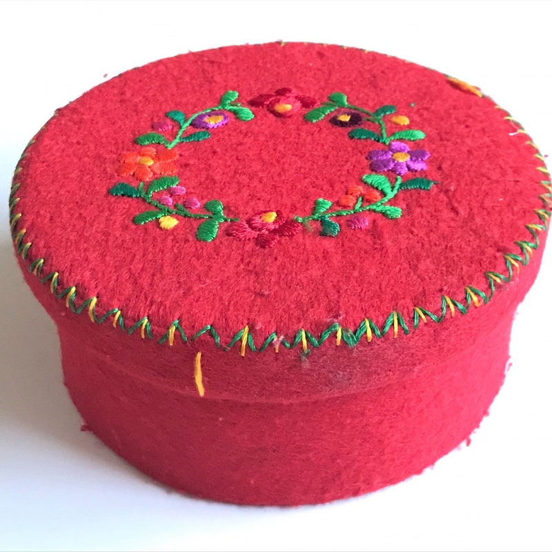 Felt Box - Etsy