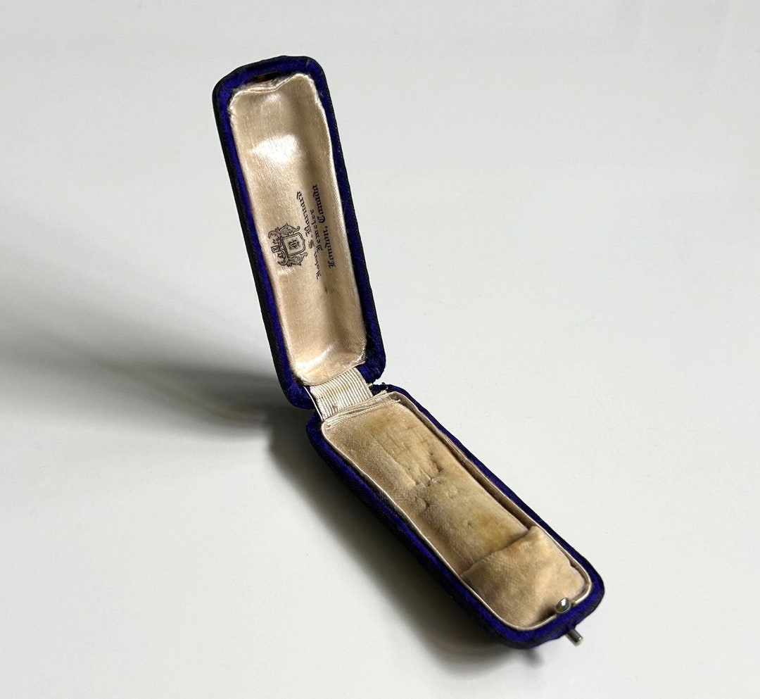 Antique Presentation Box, Victorian Edwardian Velvet Stick Pin or Box ...
