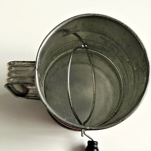 1950s Red Enamel Bromwell's Measuring Sifter, 3 Cups, Vintage Kitchen ...