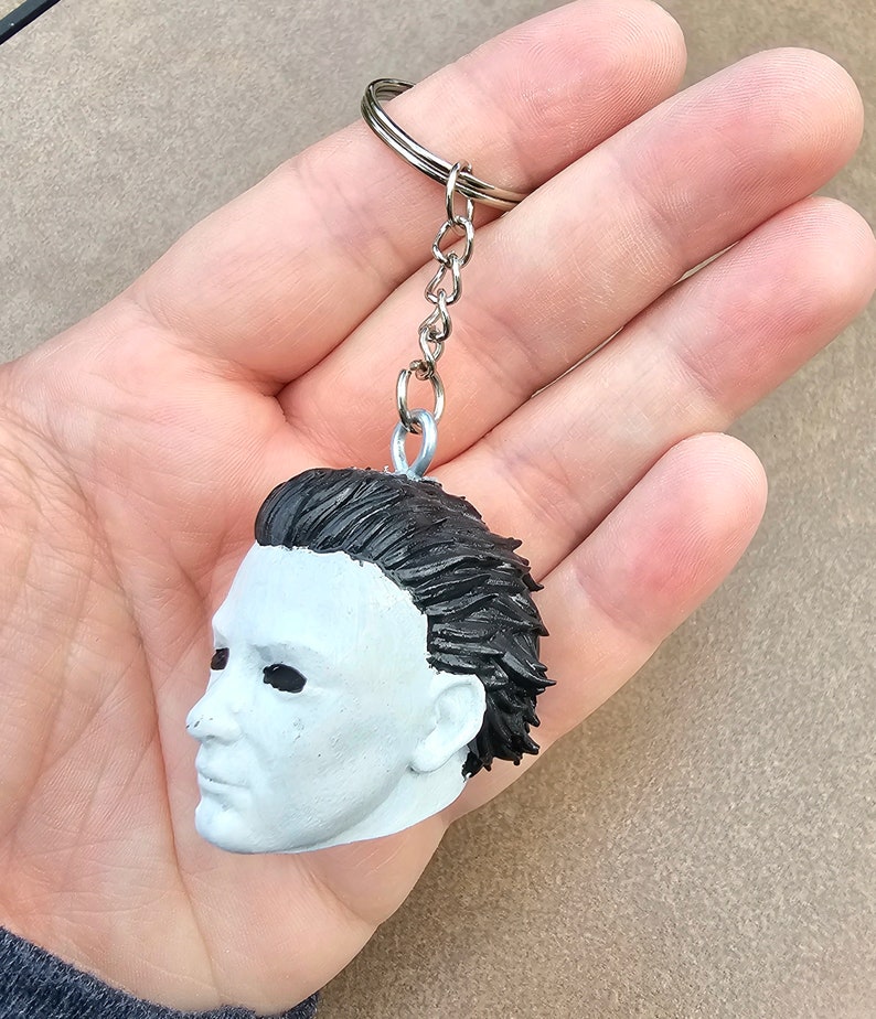 Michael Myers Keychain, Horror Keychain, Halloween Keychain, Halloween ...