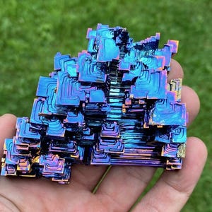 13.6 Ounce / 386 Gram Blue Bismuth Crystal C34 - Etsy