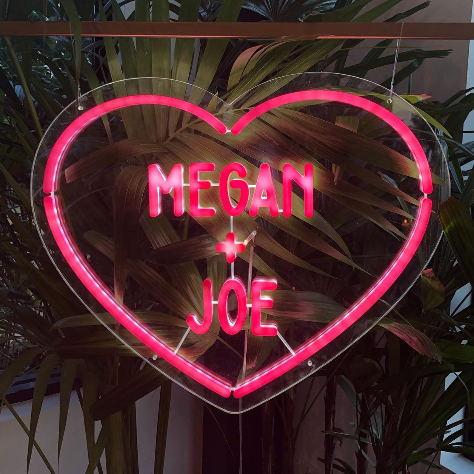 Custom Salon Room Neon Sign,beauty Room Signs,spa Bar Led Signage,pink ...