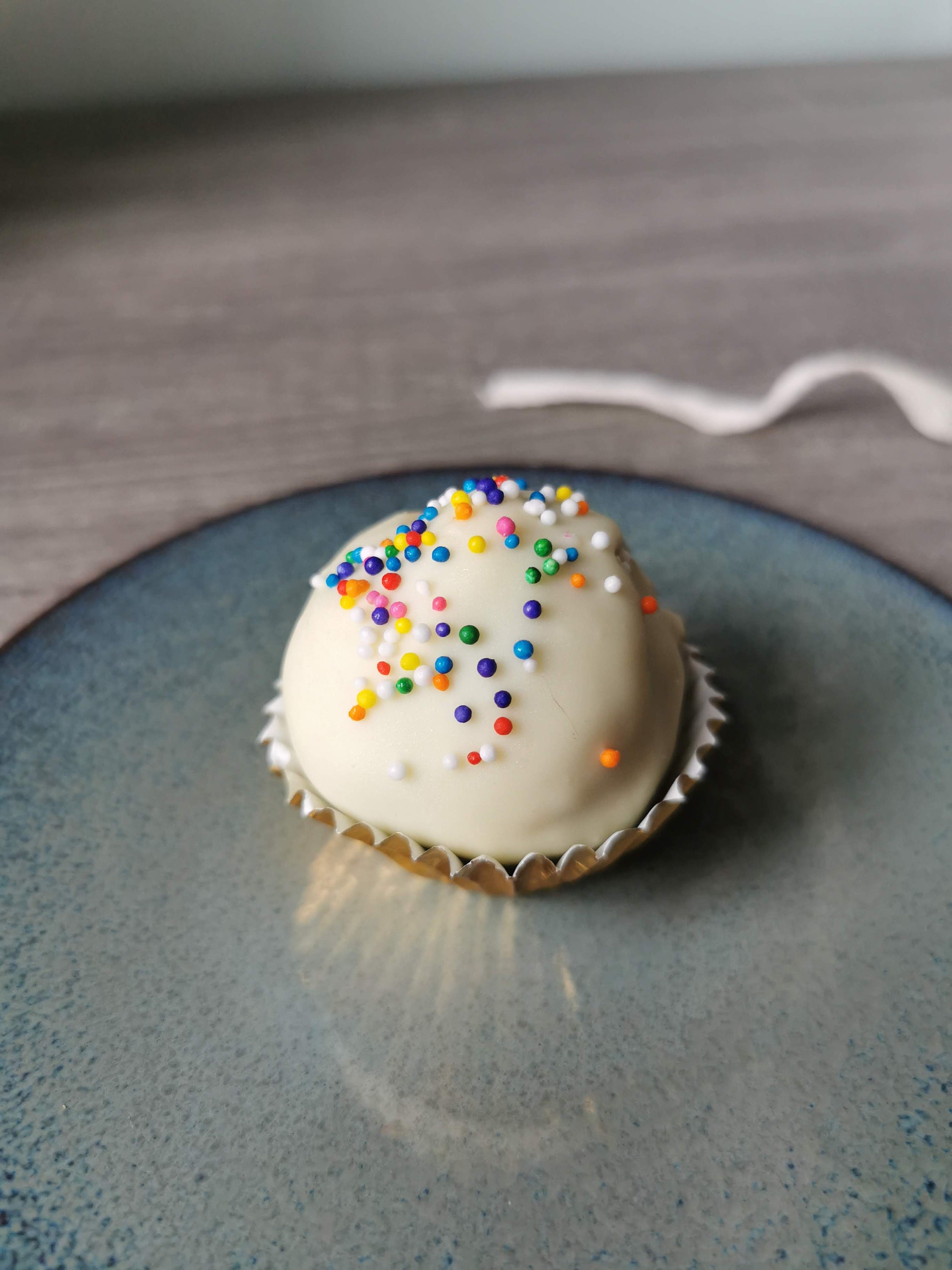 Space Cake Pops - Etsy