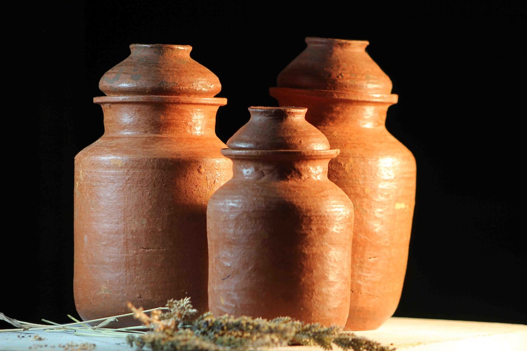 Handmade Vintage Custom Traditional Storage Pots Used in Ancient ...