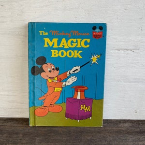 The Mickey Mouse Magic Book // Disney's Wonderful World of Reading ...