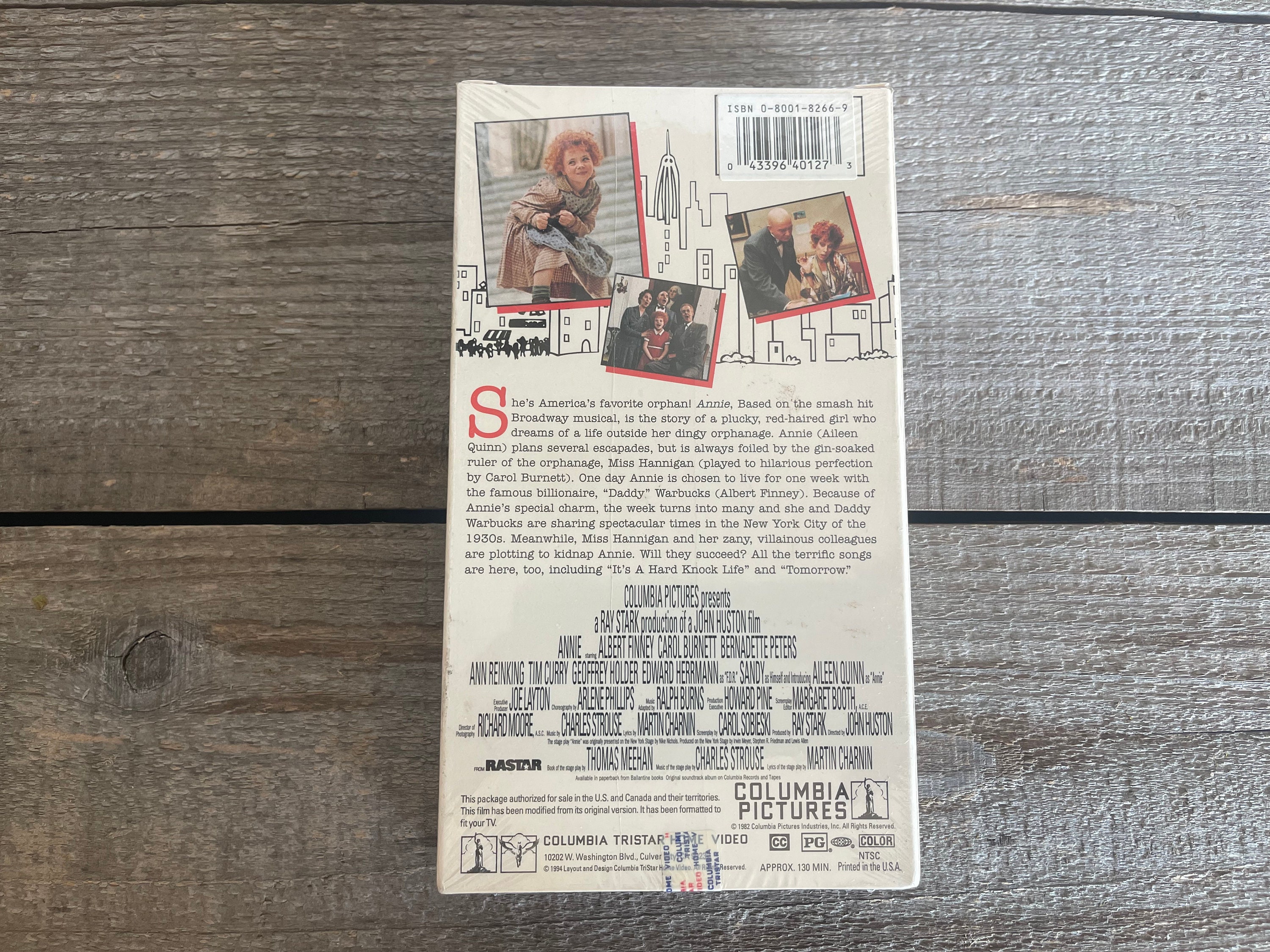 ANNIE VHS Movie SEALED // 1982 Version 1994 Copy // Carol - Etsy