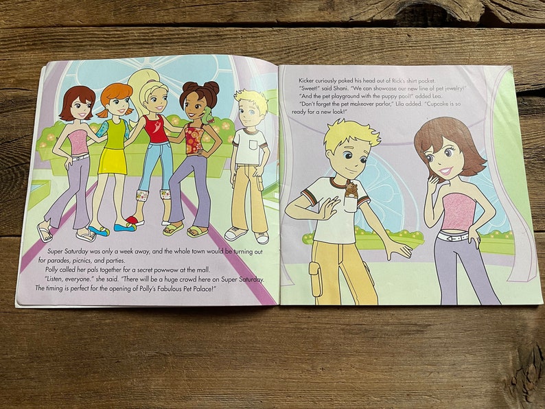 Polly Pocket Book // Polly's Fabulous Pet Palace // Pamela - Etsy